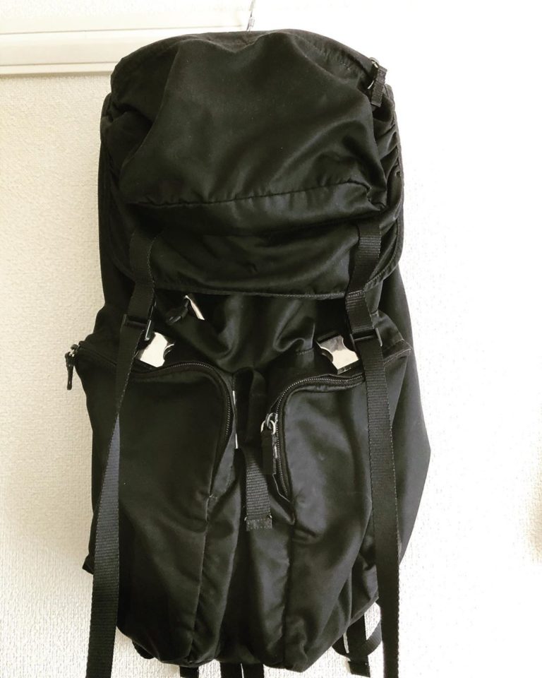 【まだリュック選びに悩んでるの？】リュックの正解はPRADAのV136のみ｜しゅんたむのLIKEIT!!